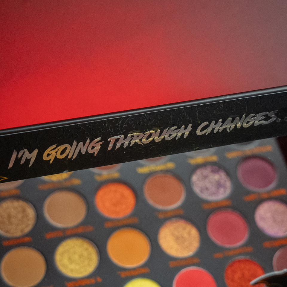 Ozzy Osbourne X Jolie Beauty - Ozzmosis Palette